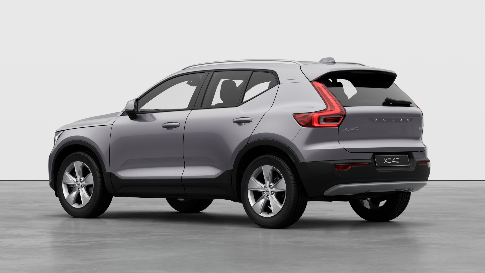 New VOLVO XC40 2.0 B3P Core 5dr Auto Aurora Silver - £36840.00 | Lloyd Motor Group
